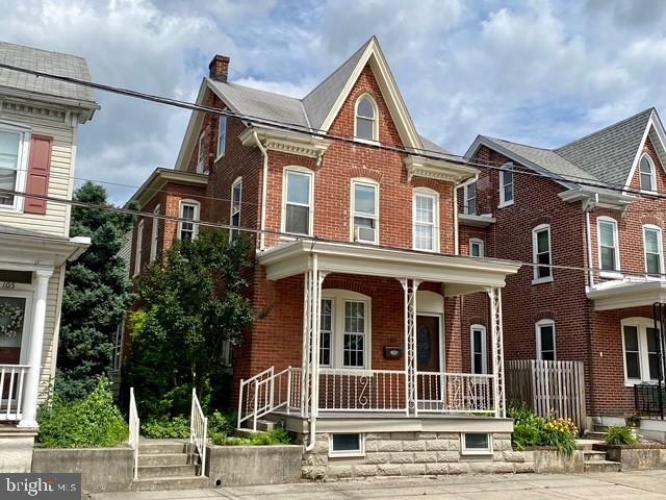 109 N Chestnut Street, Boyertown PA 19512 for sale by EveryHome Realtors
