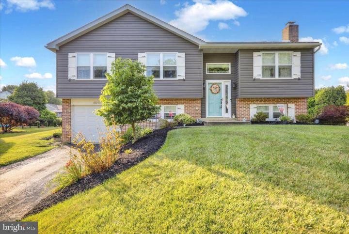 6013 Farming Ridge Boulevard, Reading PA 19606 for sale by EveryHome ...