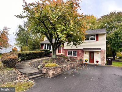 2155 Wayne Drive, Jamison PA 18929 for sale by EveryHome Realtors