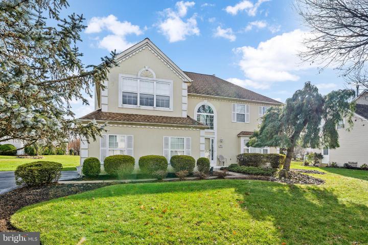 470 Tina Drive, Southampton PA 18966 for sale by EveryHome Realtors