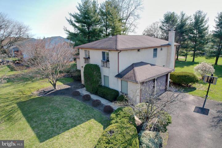 132 Post Road, Holland PA 18966 for sale by EveryHome Realtors