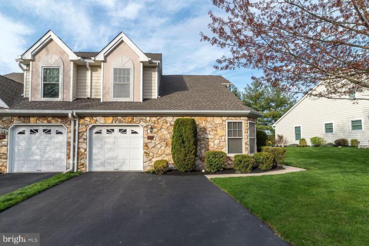 39 Ashley Drive, Ivyland PA 18974 for sale by EveryHome Realtors