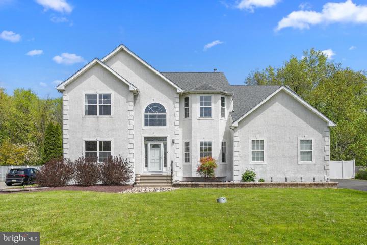 2377 Byberry Road, Bensalem PA 19020 for sale by EveryHome Realtors