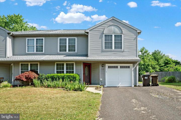 1120 Red Barn Lane, Quakertown PA 18951 for sale by EveryHome Realtors