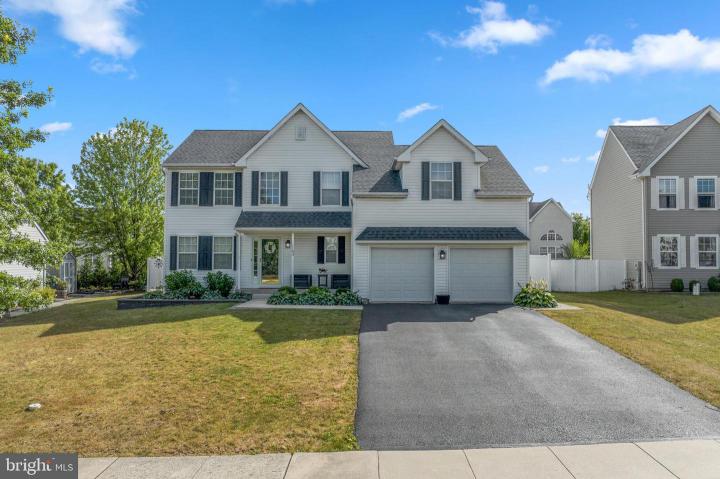 1183 Spring Meadow Drive, Quakertown PA 18951 for sale by EveryHome ...