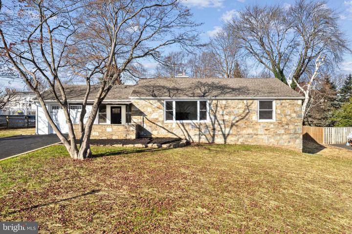 32 N Midway Avenue, Feasterville Trevose PA 19053 for sale by EveryHome ...