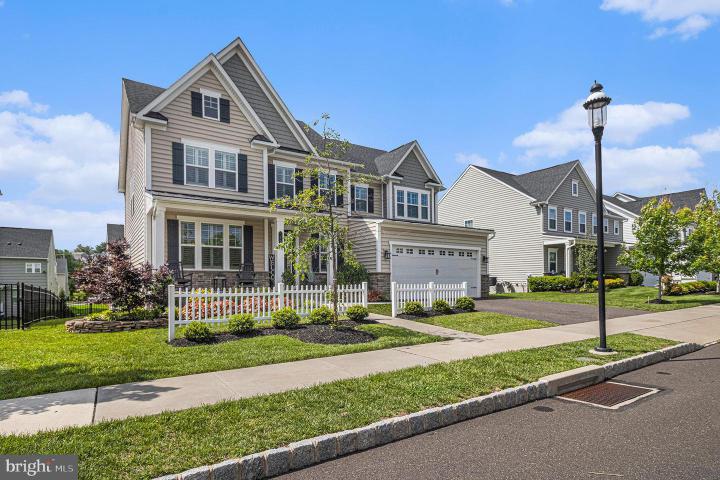 15 Ruthies Way, Chalfont PA 18914 for sale by EveryHome Realtors