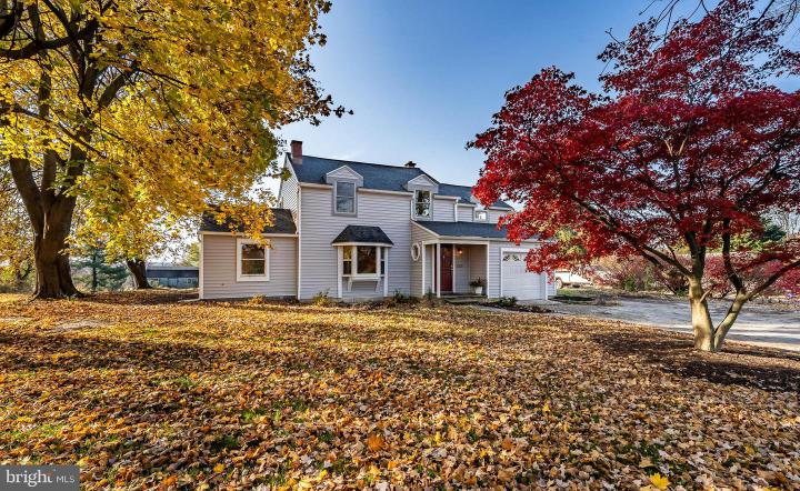 220 Ridge Road, Spring City PA 19475 for sale by EveryHome Realtors