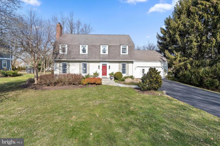 447 Coldstream Drive, Berwyn PA 19312 for sale by EveryHome Realtors