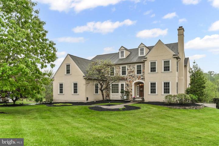 2 Remington Lane, Malvern PA 19355 for sale by EveryHome Realtors