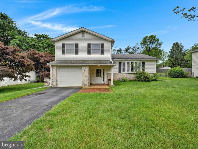 1122 Sheffield Drive, Berwyn PA 19312 for sale by EveryHome Realtors