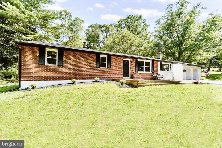 126 Peacedale Road, Landenberg PA 19350 for sale by EveryHome Realtors