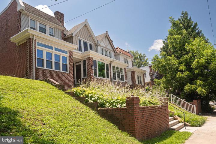 394 Washington Avenue, Phoenixville PA 19460 for sale by EveryHome Realtors