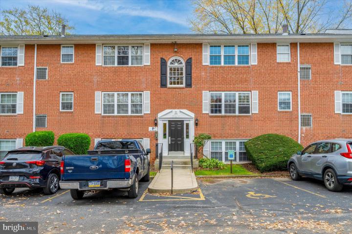 824 South Avenue P5, Secane PA 19018 for sale by EveryHome Realtors