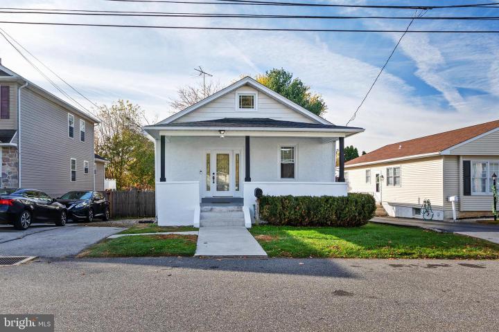 215 Washington Avenue, Woodlyn PA 19094 for sale by EveryHome Realtors