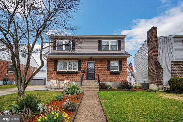 414 Ridley Avenue, Folsom PA 19033 for sale by EveryHome Realtors