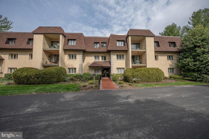 Summit Drive A001, Bryn Mawr PA 19010 for sale by EveryHome Realtors