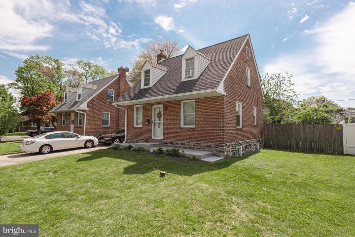 512 S Bishop Avenue, Secane PA 19018 for sale by EveryHome Realtors