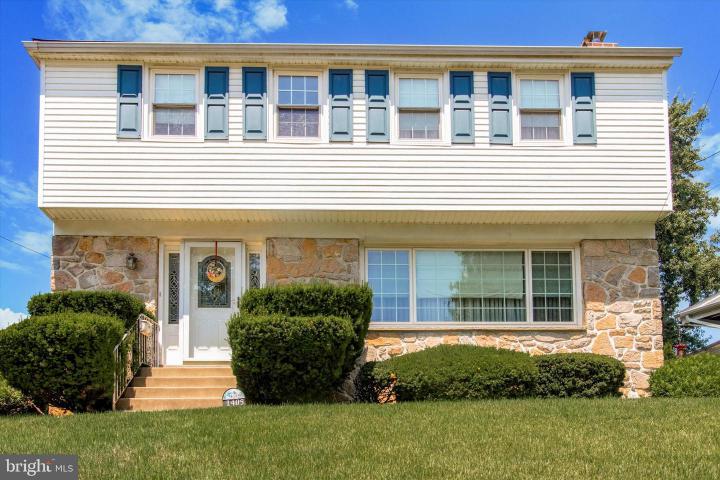 1405 Donna Avenue, Woodlyn PA 19094 for sale by EveryHome Realtors
