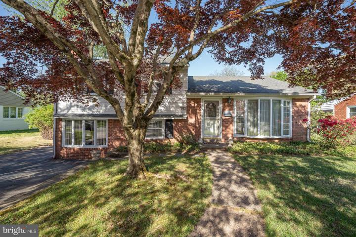 262 Lewis Road, Springfield PA 19064 for sale by EveryHome Realtors