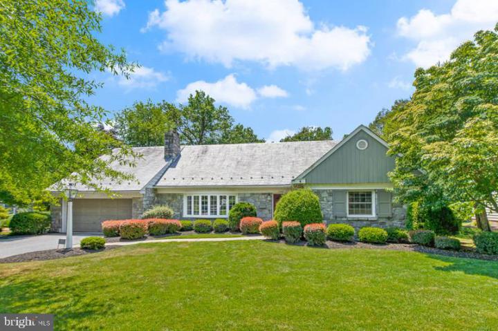 1408 Clayton Road, Lancaster PA 17603 for sale by EveryHome Realtors