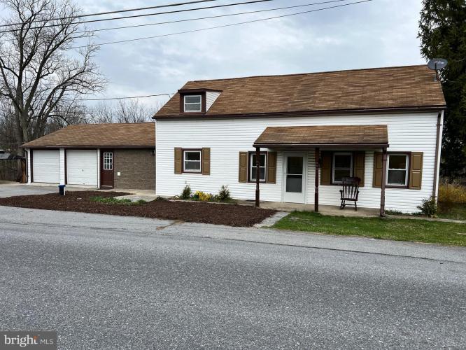 930 Orchard Road, Manheim PA 17545 for sale by EveryHome Realtors