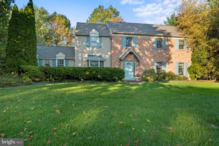 901 Cross Lane, Blue Bell PA 19422 for sale by EveryHome Realtors