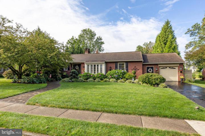 422 N 4th Street, Souderton PA 18964 for sale by EveryHome Realtors