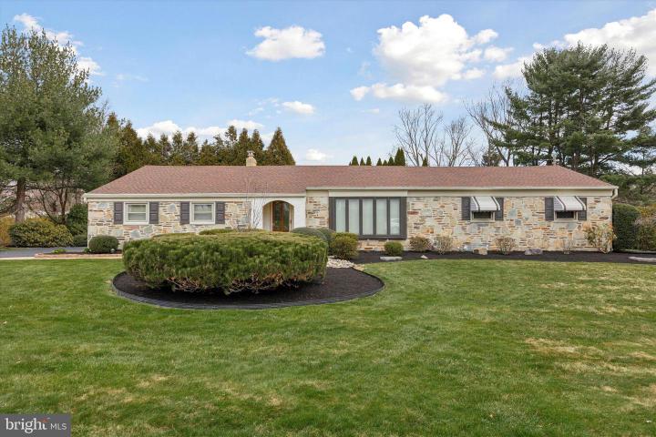 333 Emerson Road, Huntingdon Valley PA 19006 for sale by EveryHome Realtors