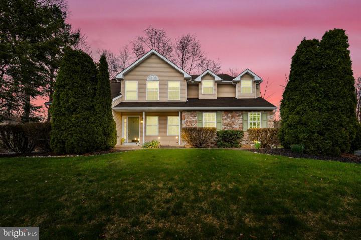 11 Doe Run Lane, Pottstown PA 19464 for sale by EveryHome Realtors