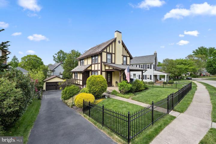 15 Auchy Road, Erdenheim PA 19038 for sale by EveryHome Realtors