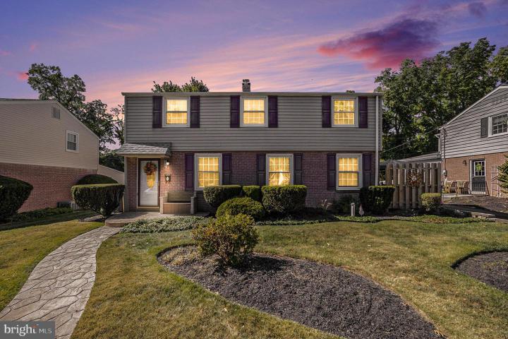 4044 N Warner Road, Lafayette Hill PA 19444 for sale by EveryHome Realtors