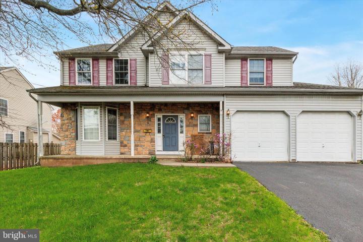 4 E Summit Avenue, Telford PA 18969 for sale by EveryHome Realtors