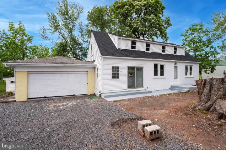 635 Elroy Road, Souderton PA 18964 for sale by EveryHome Realtors